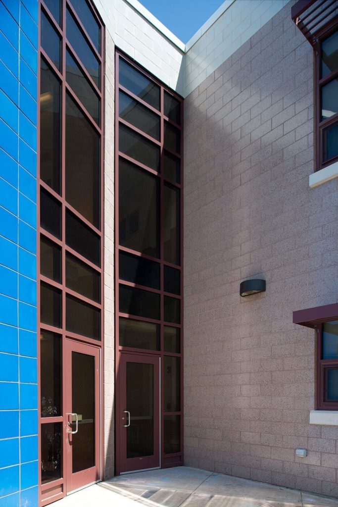 Aurora Early Learning Center - Kawneer Education Sector Projects