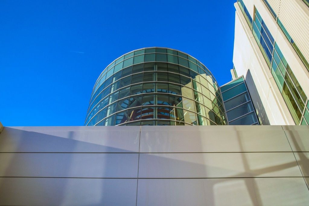 Dennis Maes Justice Center - Pueblo County Judicial Center - Kawneer