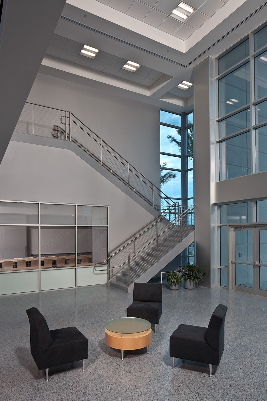 Lake Erie College of Osteopathic Medicine - Kawneer Education Projects