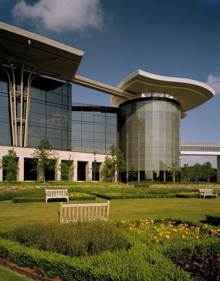 Natalie Building - Warren Medical Office Campus - Kawneer Projects