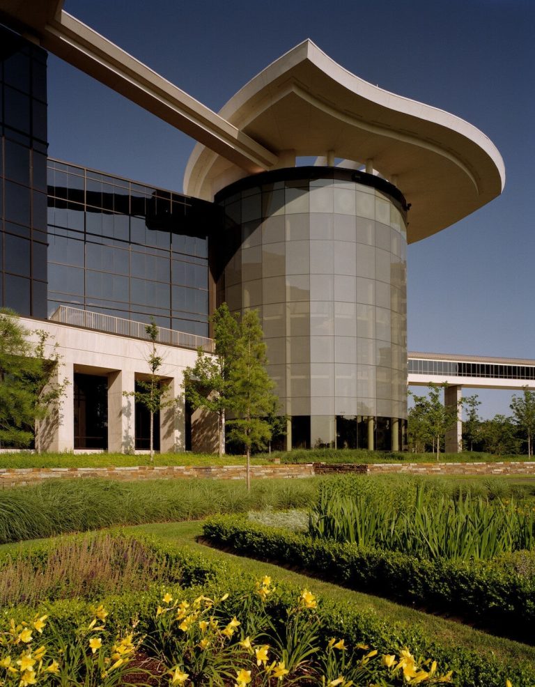 Natalie Building - Warren Medical Office Campus - Kawneer Projects