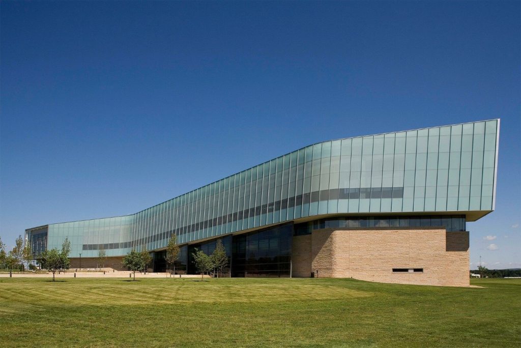 Lewis Katz Building, Pennsylvania State University - Kawneer