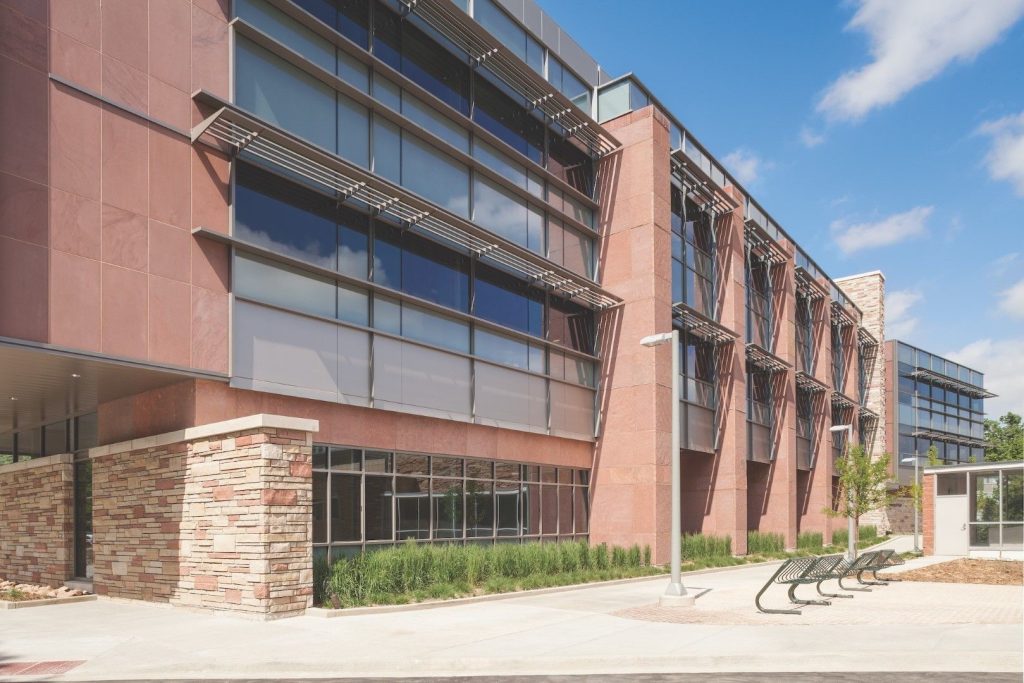 Suzanne & Walter Scott Jr. Bioengineering Building - Kawneer