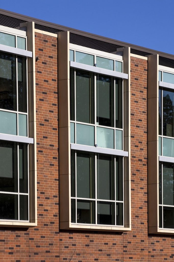 Robinson Science Hall, Whitworth University - Kawneer Education Projects