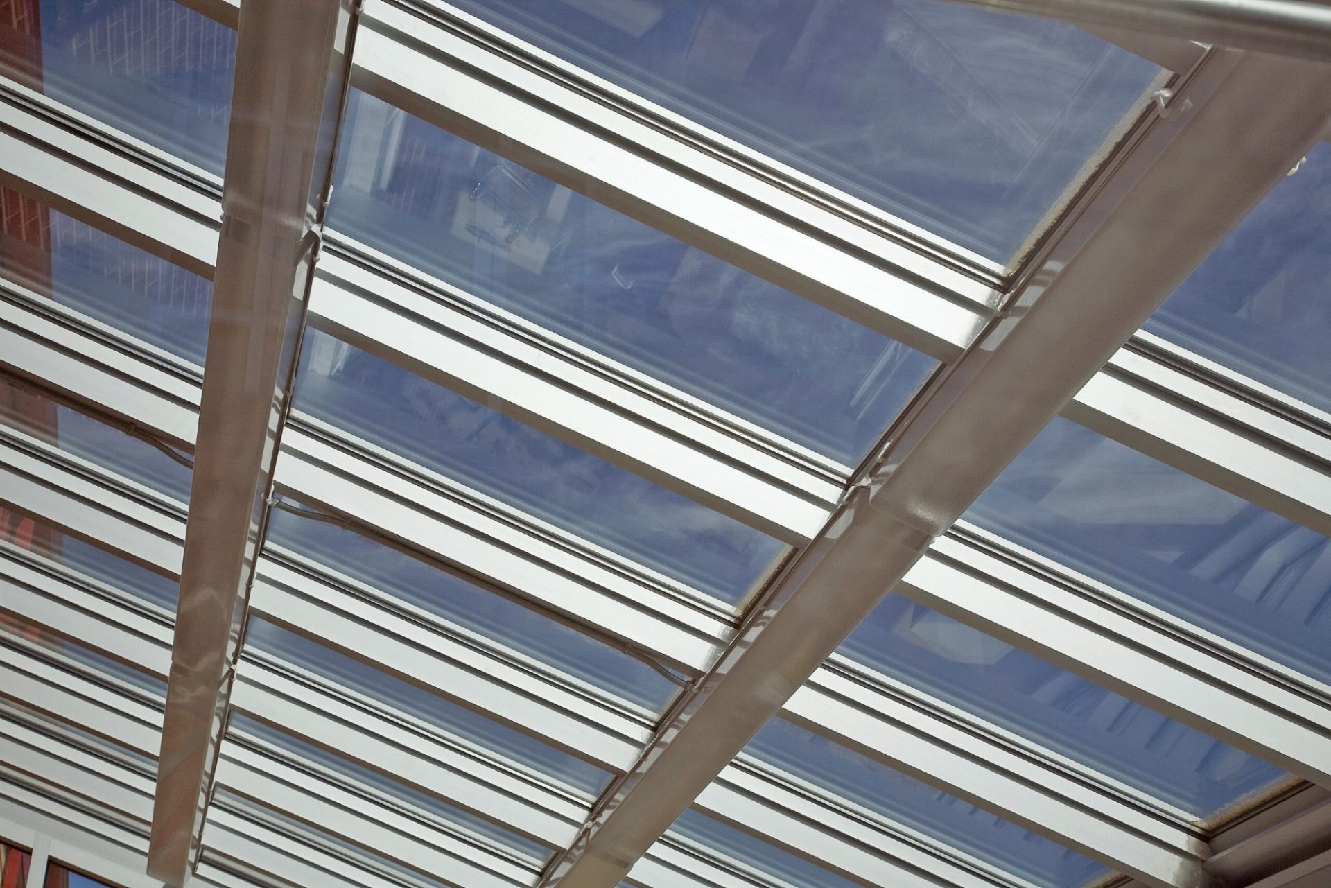 2000 Skylight - Overhead Glazing Solutions