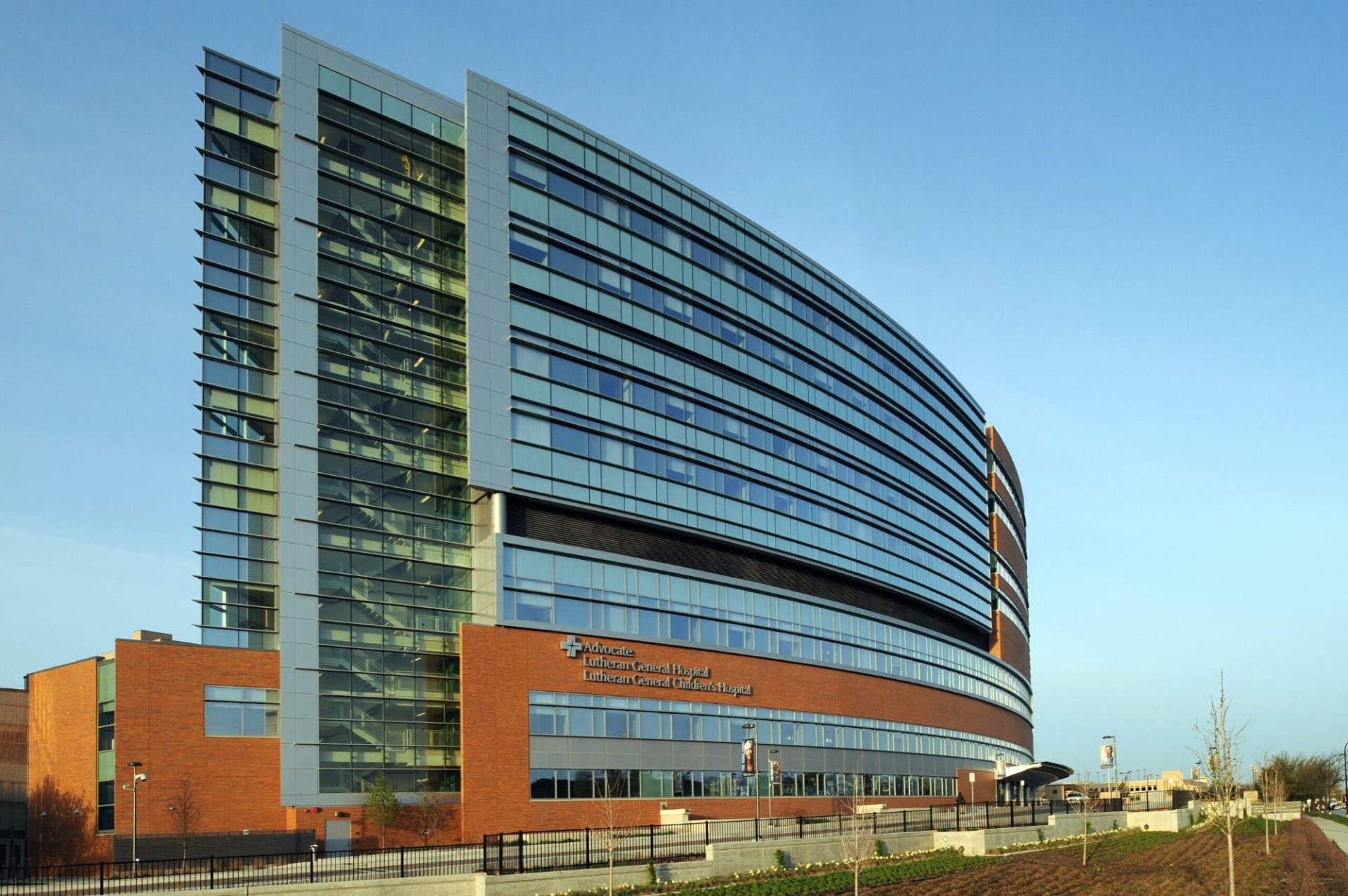 7500 Wall® Curtain Wall System - Kawneer Curtain Wall Solutions