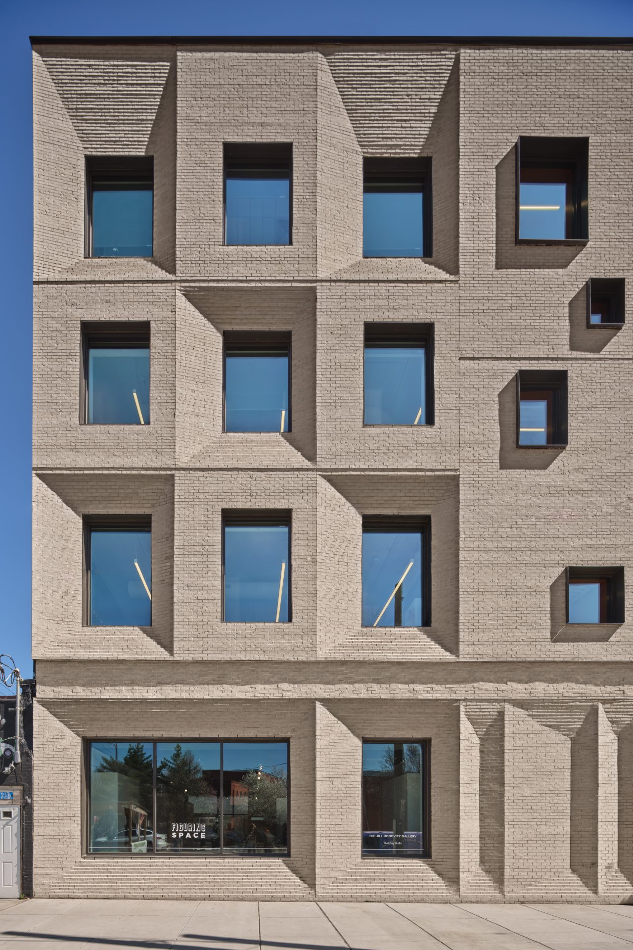 The Clay Studio - Kawneer Arts & Leisure Projects