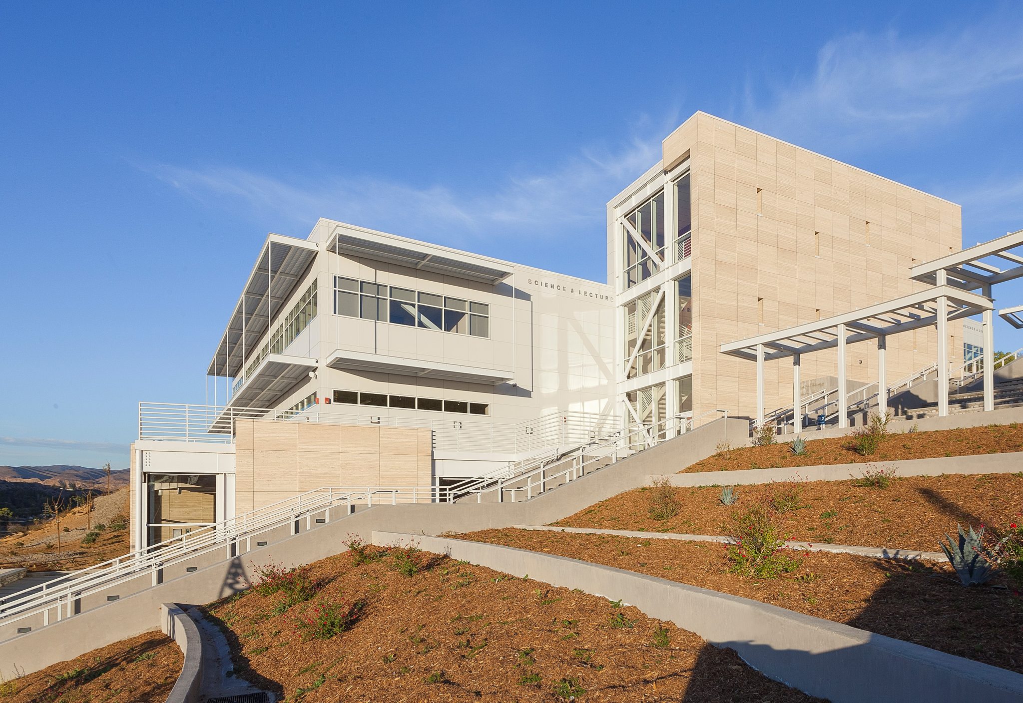 Don Takeda Science Center - Kawneer Education Sector Projects