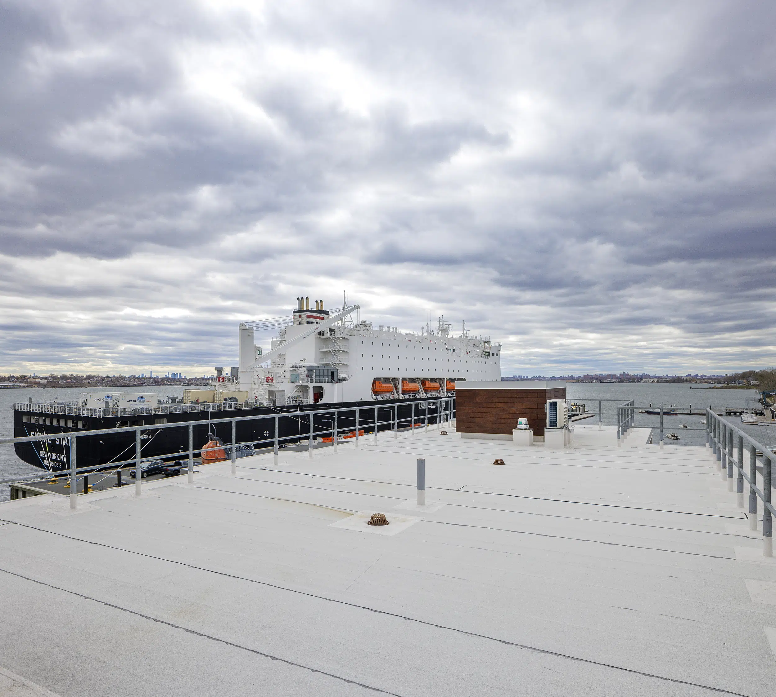 Seamanship Center at Maritime College, SUNY - Kawneer Education Projects