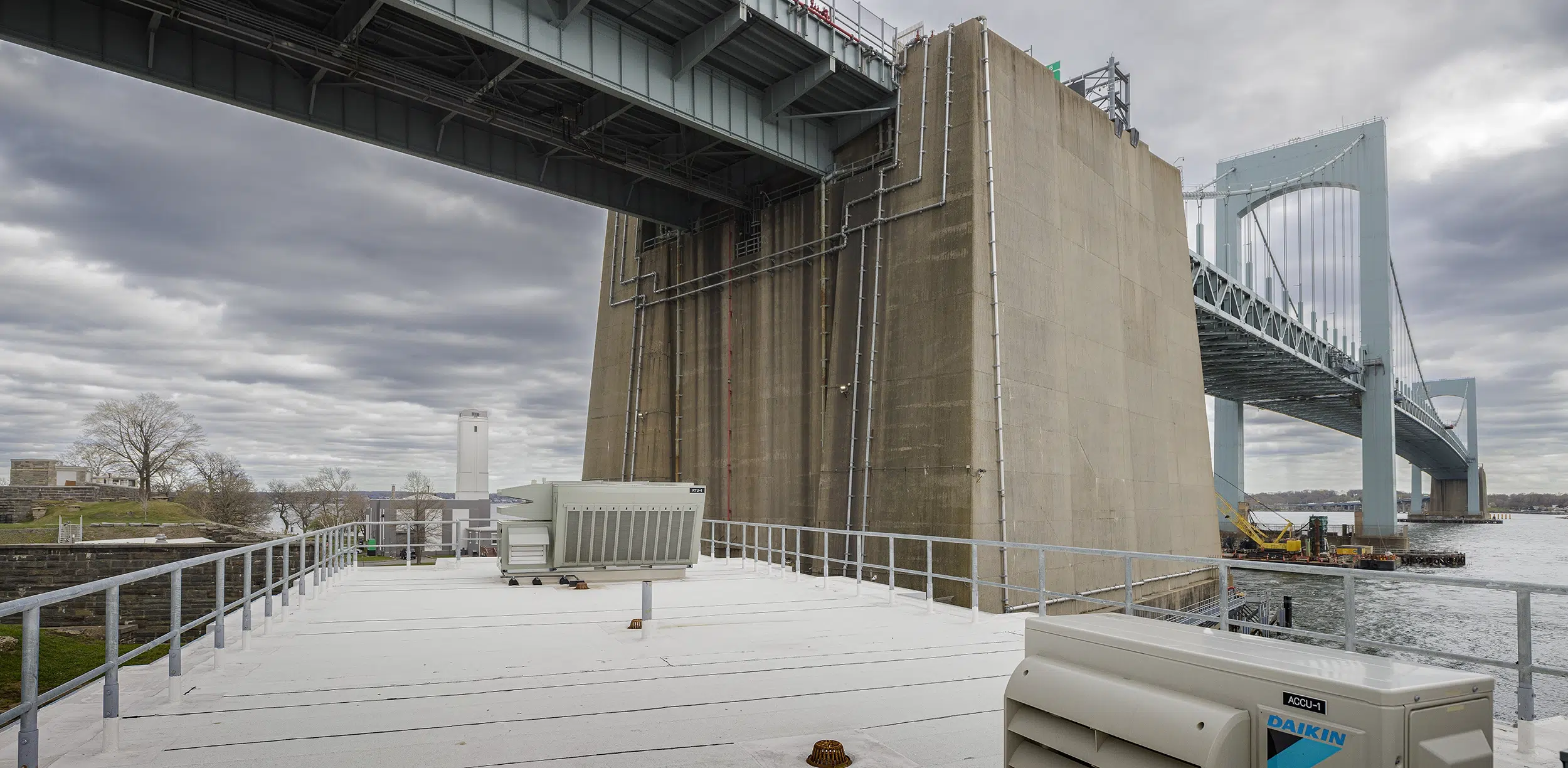 Seamanship Center at Maritime College, SUNY - Kawneer Education Projects