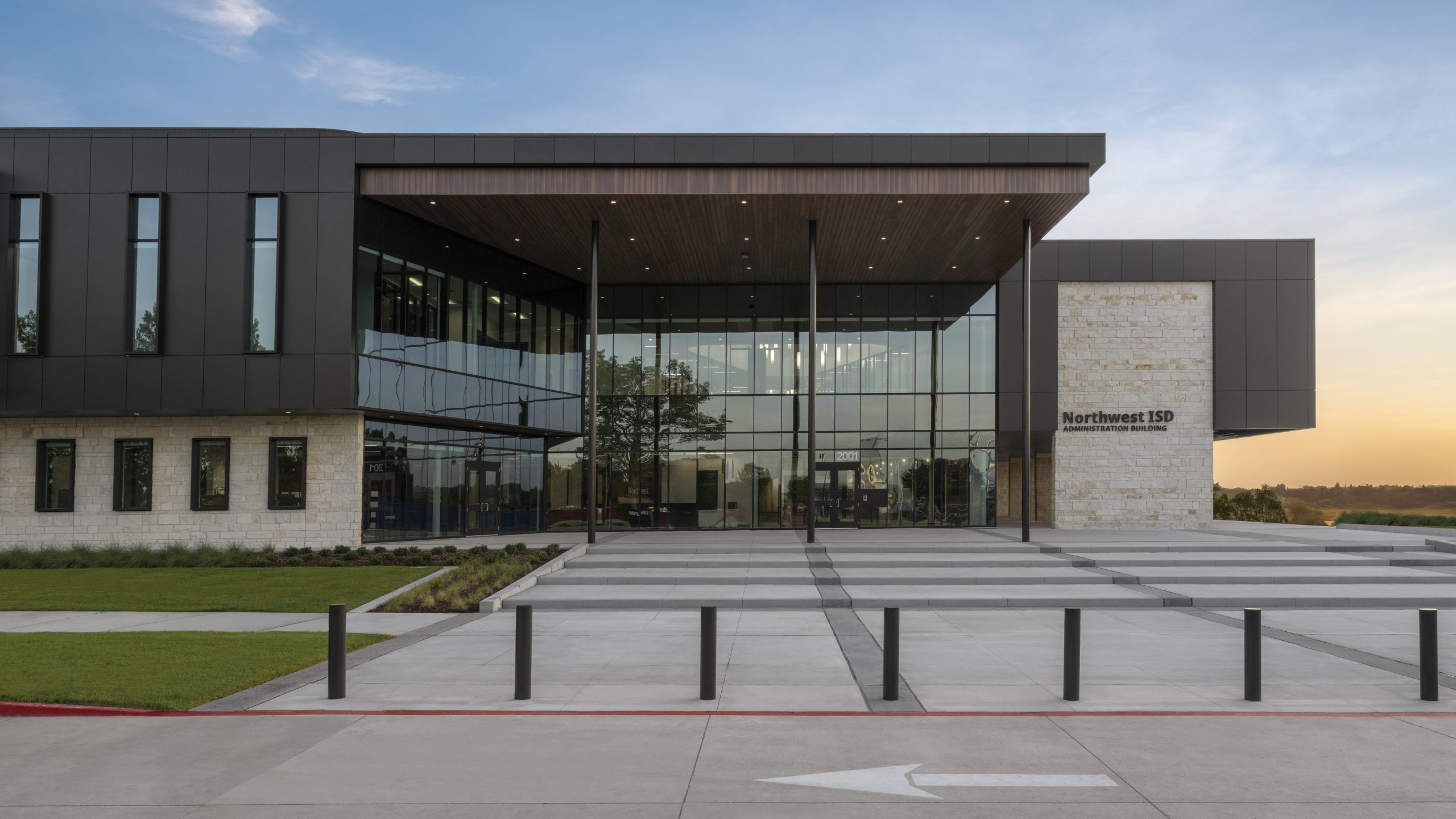 Northwest ISD Administration Building - Kawneer Education Sector Projects
