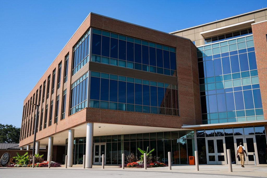 Clemson University Nieri Family Alumni and Visitors Center - Kawneer